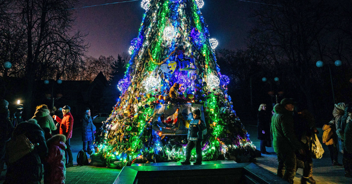 Sparkling holiday lights spread Christmas cheer around the world