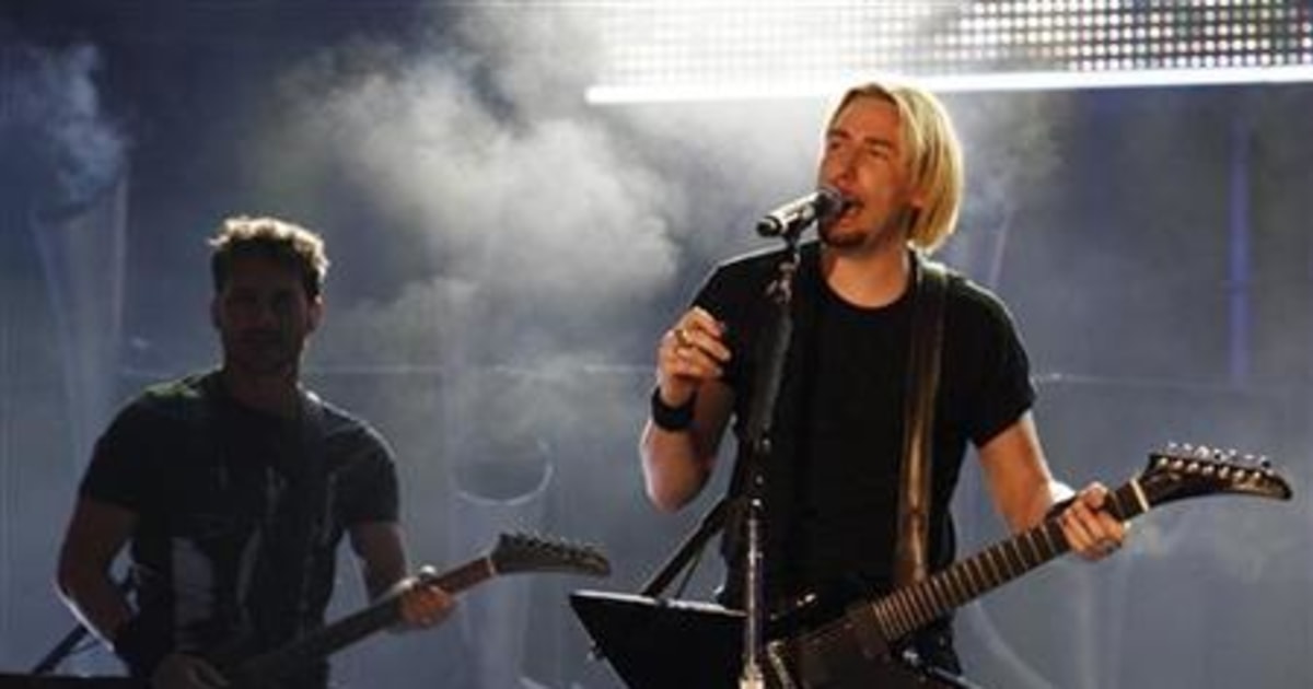 Is a pickle more popular than Nickelback? Yep