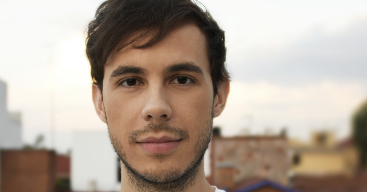 'Indivisible' author Daniel Aleman explores U.S. teen's struggle after ...