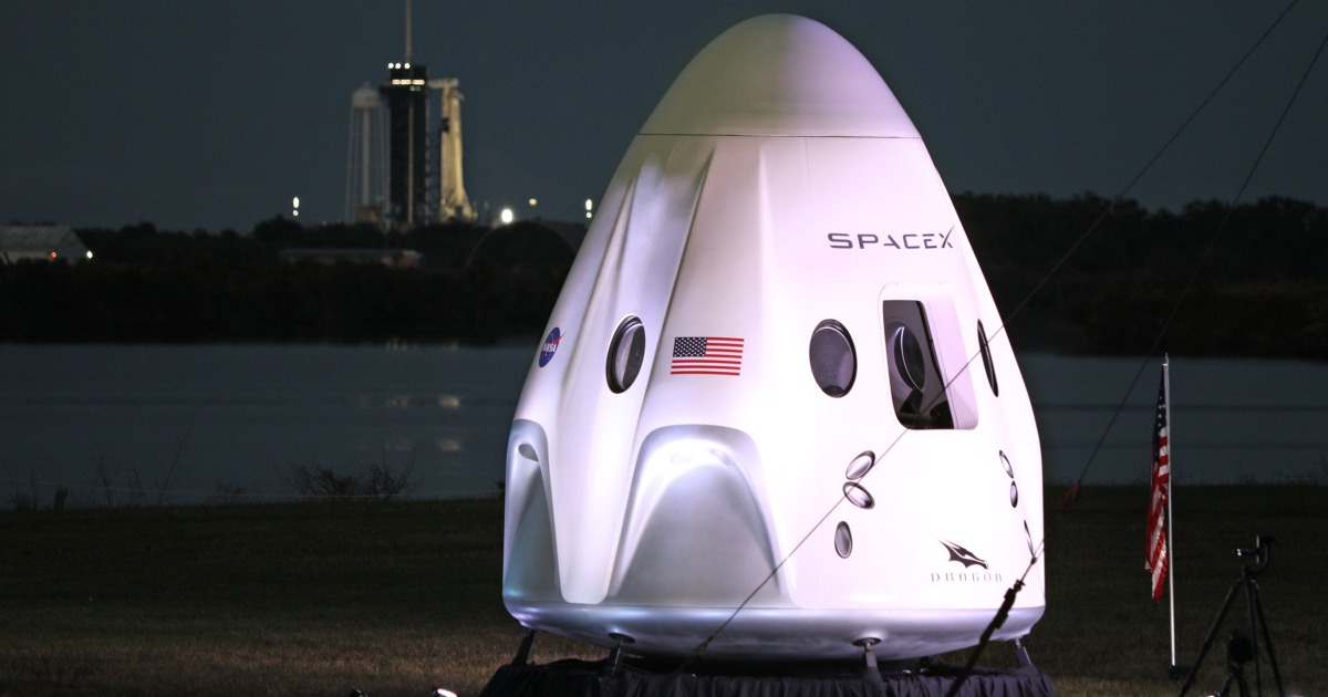 SpaceX needs to tame toilet trouble before weekend launch