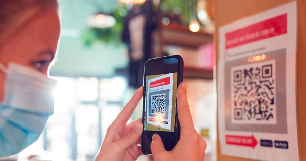 Utilizan códigos QR en cementerio para dar a conocer los difuntos