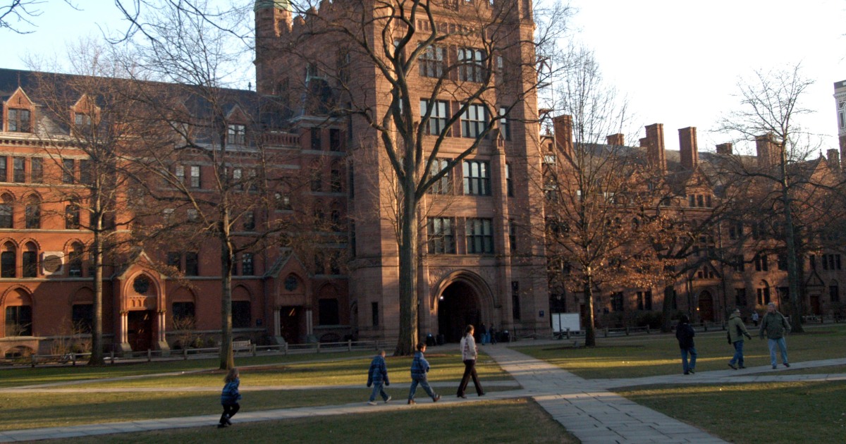 Yale tells students not to dine at restaurants, even outdoors, due to ...