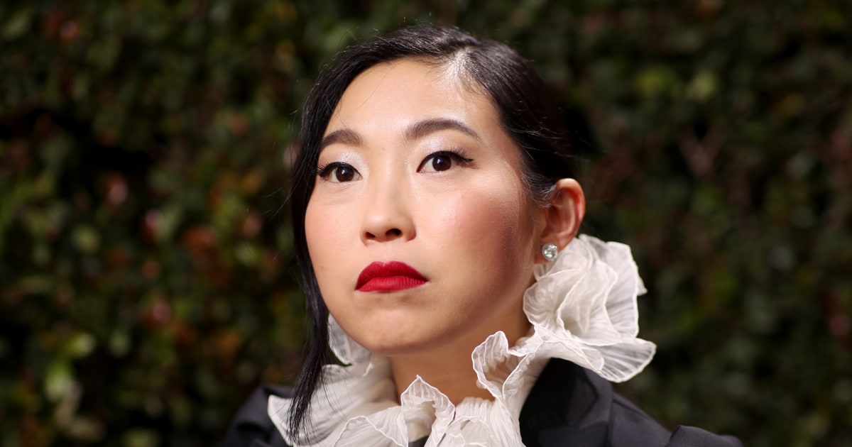 Awkwafina posts statement about past use of African American Vernacular ...