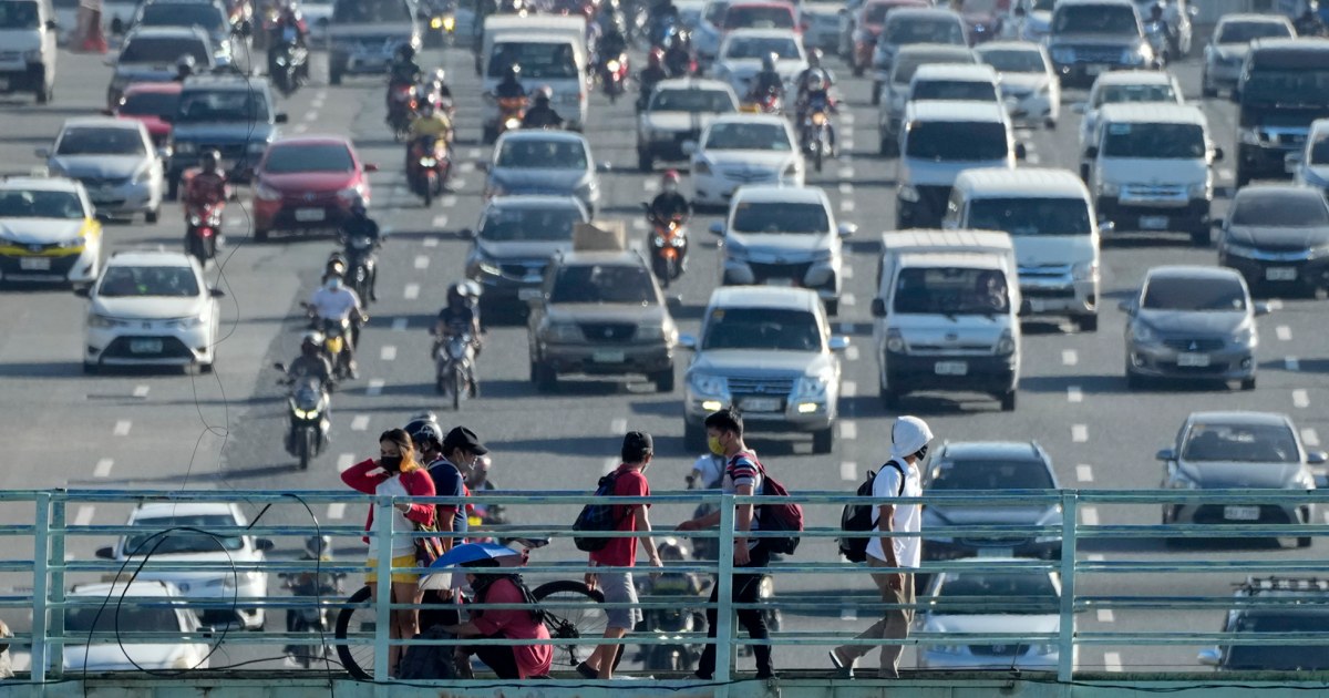 Pandemic restrictions are lifted in much of the Philippines