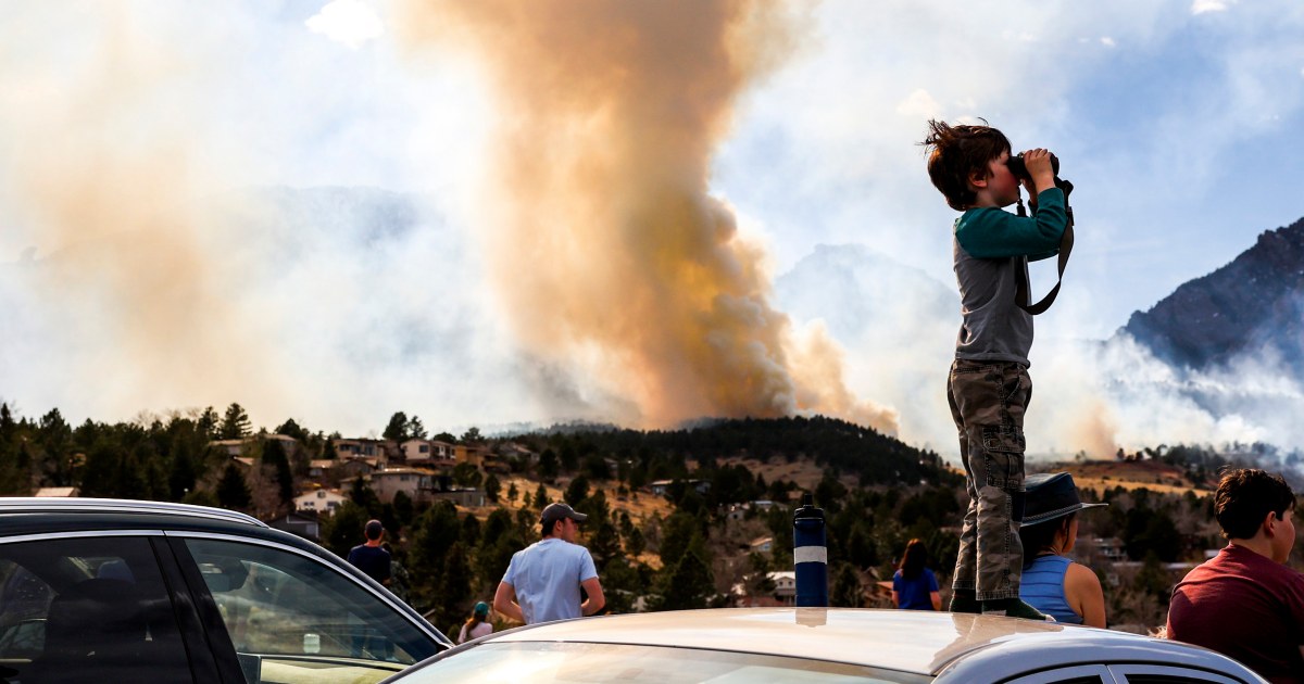 Evacuation orders lifted after wildfire scorches Boulder, Colorado, area