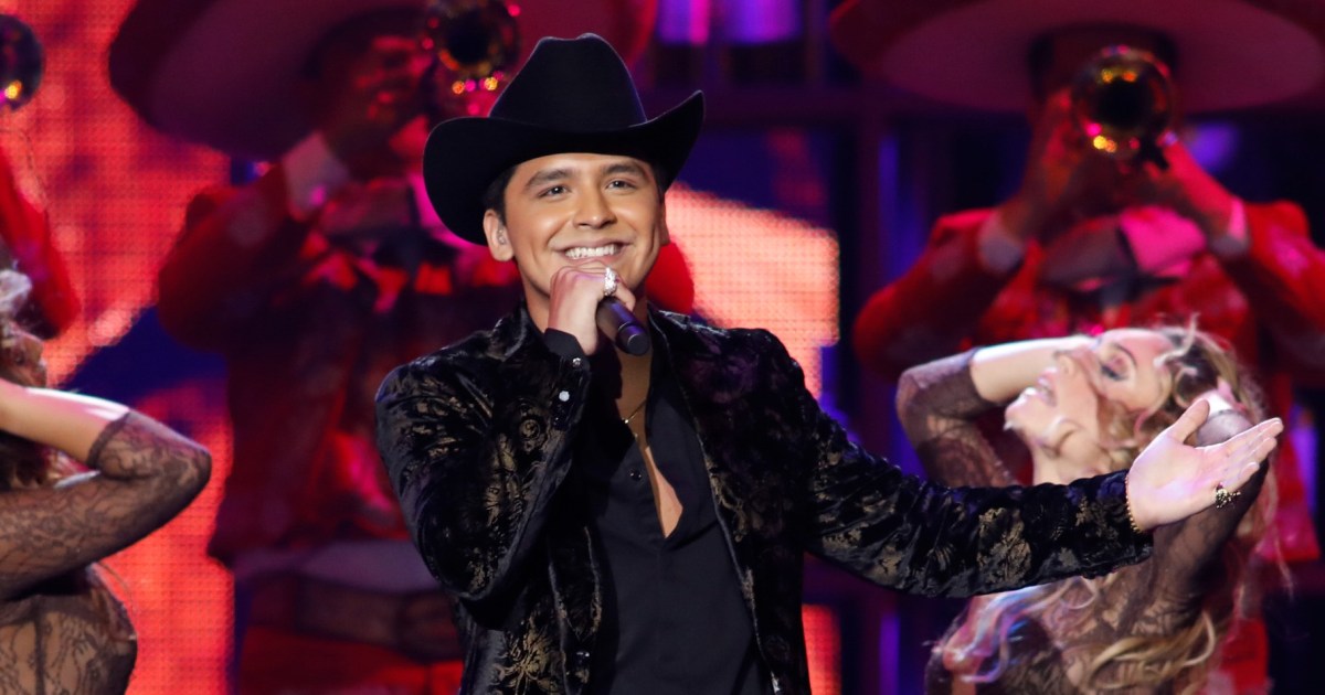 Así cantaba Christian Nodal a los 18 años