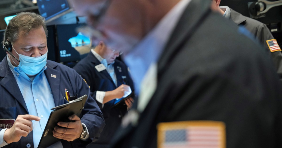 Dow tumbles more than 900 points, Nasdaq drops 4 percent to close out ...
