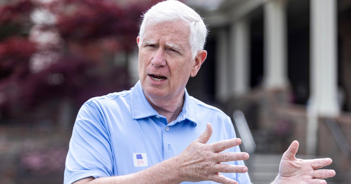 Brooks defends conservative chops, repeats claim 2020 election was stolen