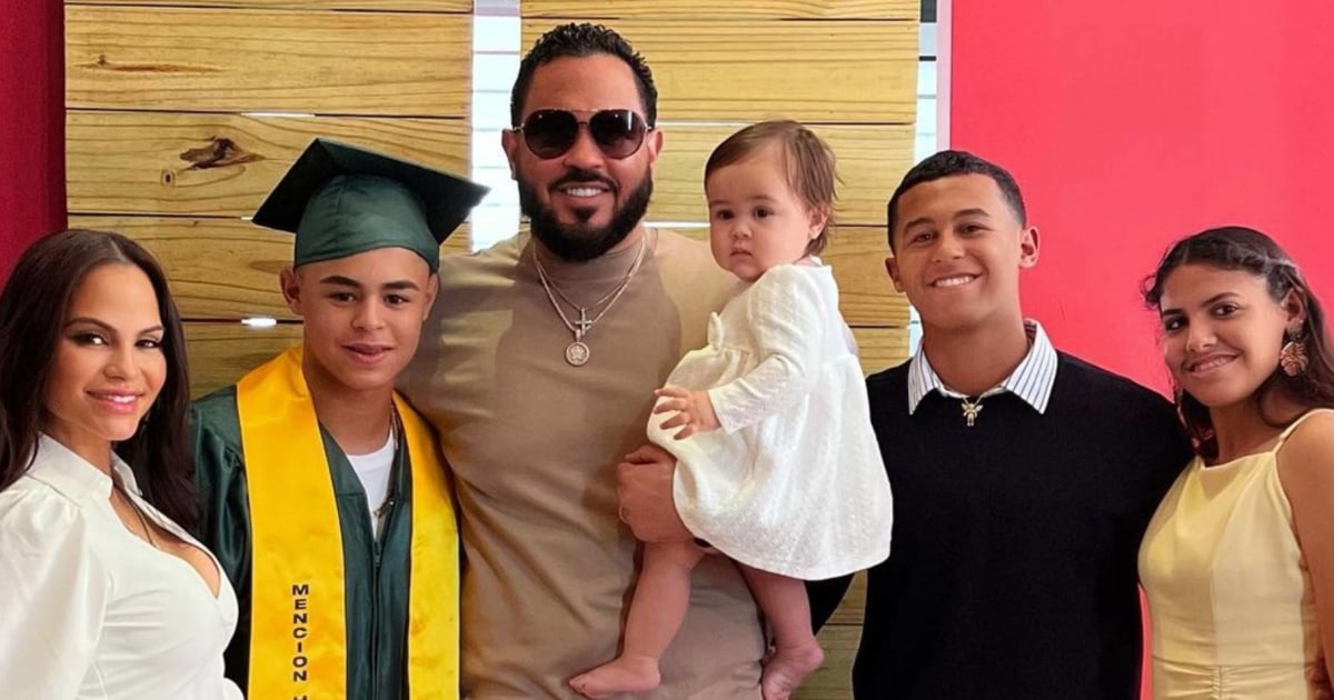 Raphy Pina acudió a la graduación de su hijo y le dedicó un bello mensaje