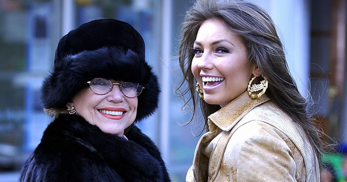 Thalia recordó a su mamá, Yolanda Miranda, a 11 años de su fallecimiento