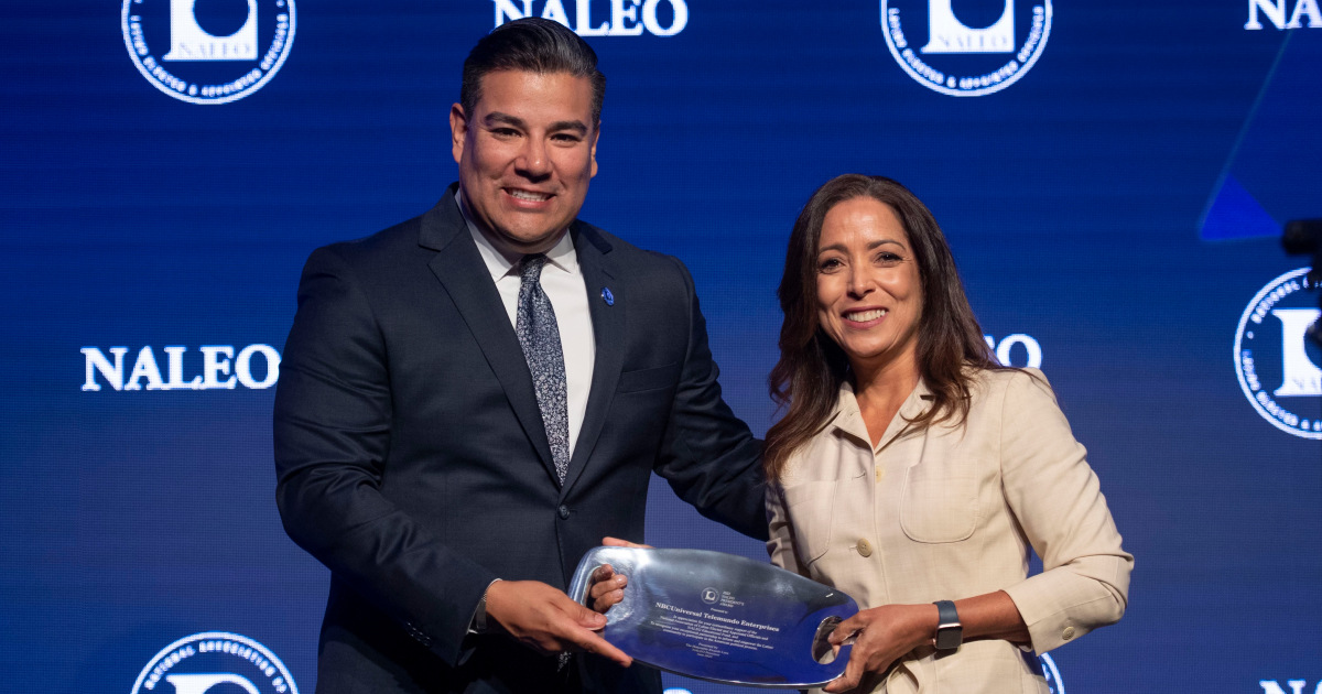 NBCU Telemundo Enterprises recibe máximo galardón de NALEO