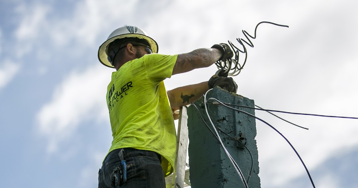 Puerto Rico announces first power grid reconstruction projects