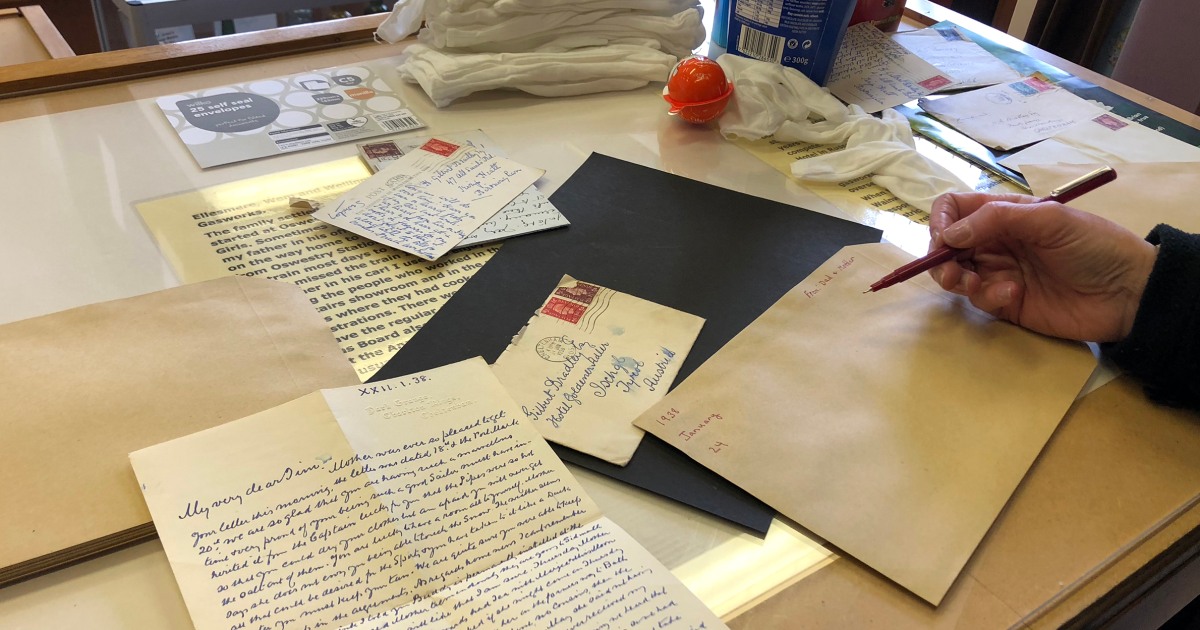 'The Letter Men' details love letters between two men separated by WWII