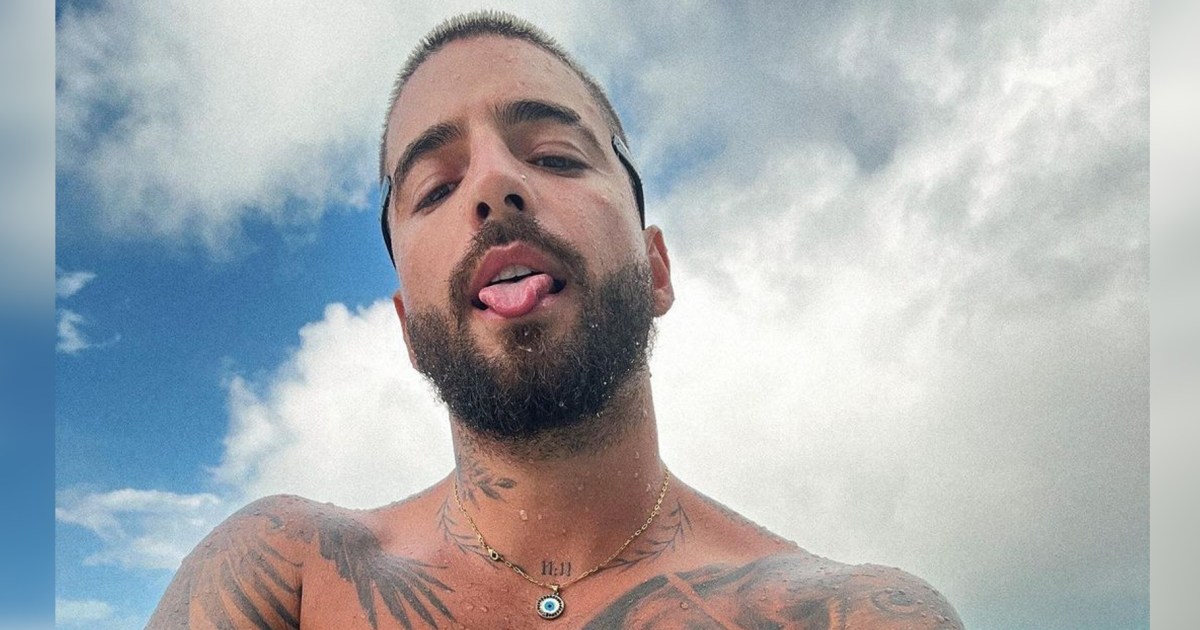Maluma sube la temperatura al mostrar en fotos cómo se ducha
