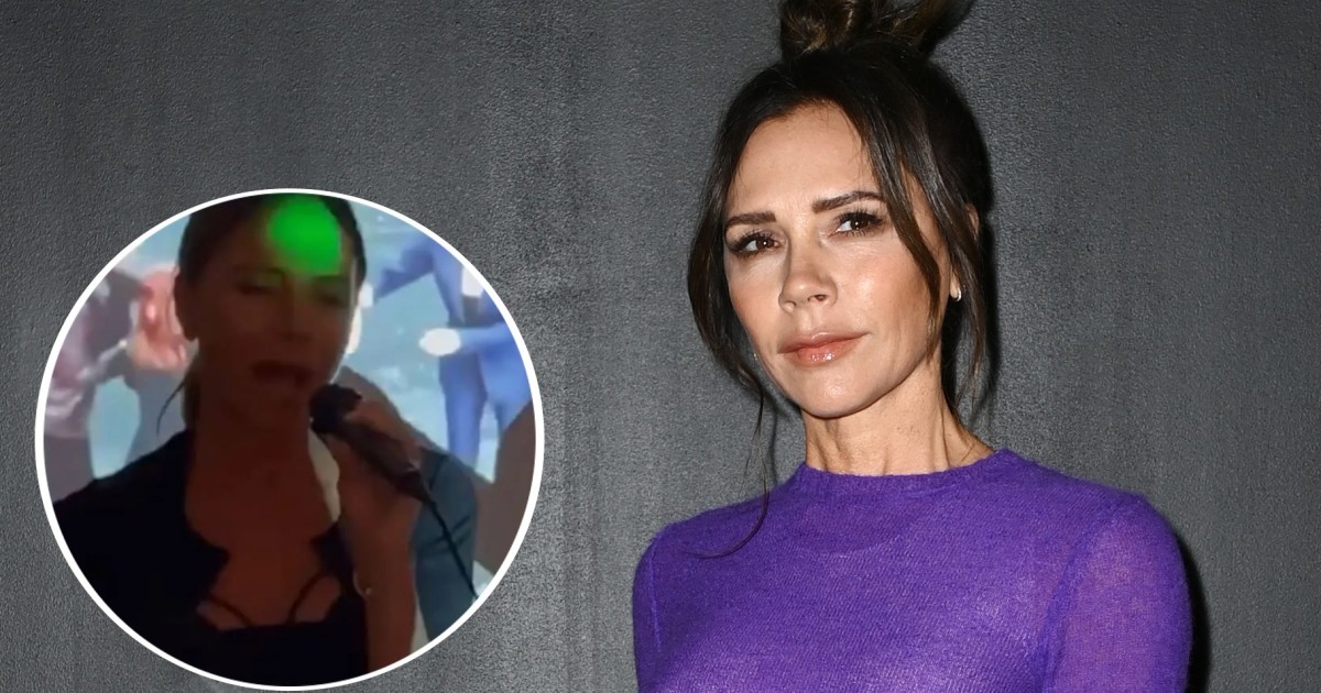 Victoria Beckham arrasa en un karaoke cantando 'Stop' de las Spice Girls