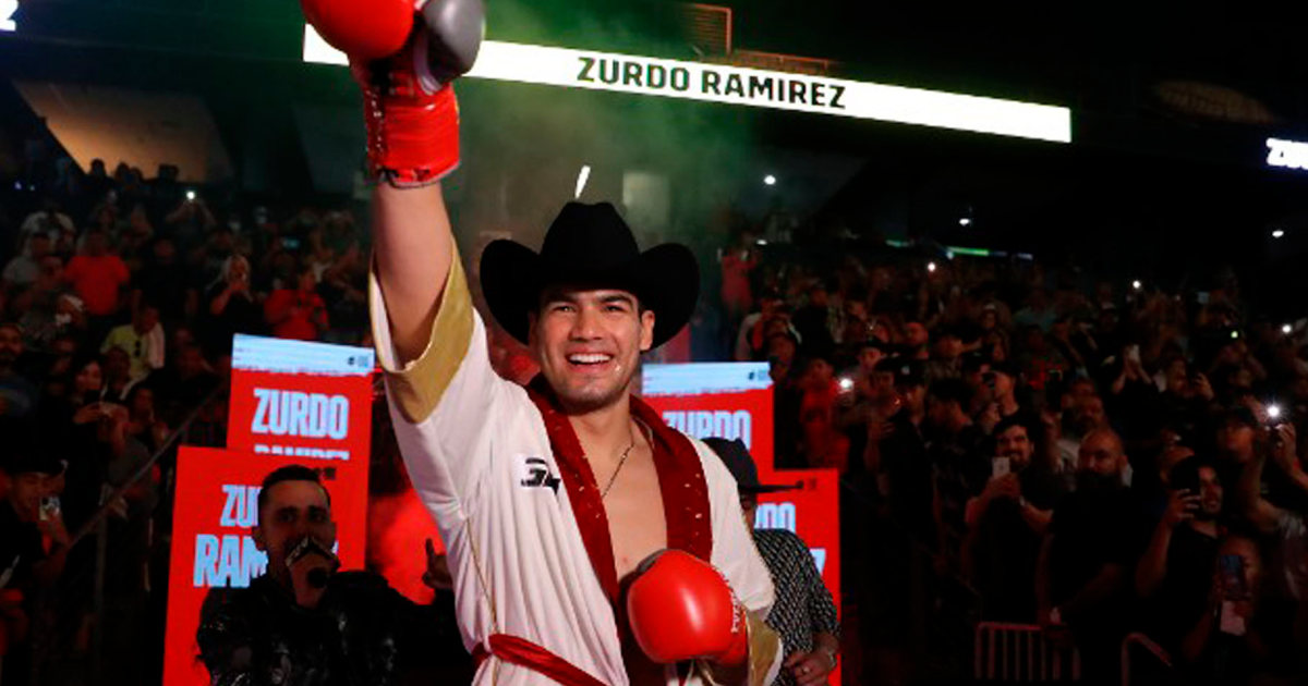 Boxeador mexicano lanza cerveza a turistas y es detenido