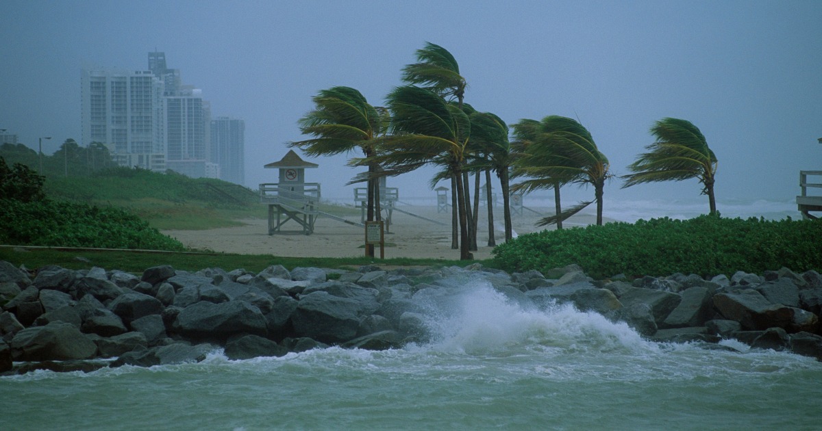 Huracán Ian: Mar de la bahía de Tampa retrocede sorprendentemente
