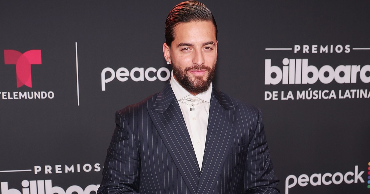 Maluma sorprende con un beso en los Premios Billboard de la Música ...