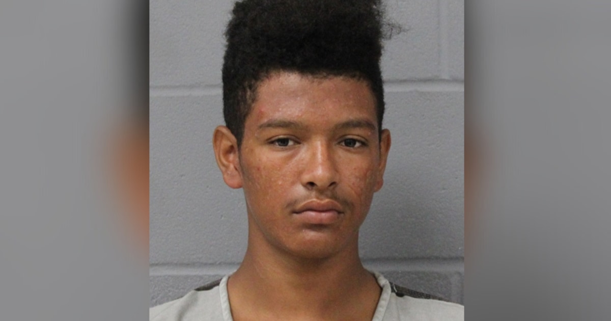 Graban A Un Latino De 17 Años Que Atropella A Un Hombre En Silla De