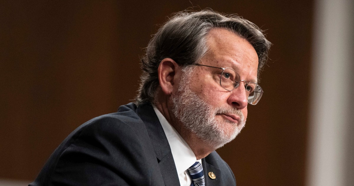 Michigan Sen. Peters won't run Democrats' Senate campaign arm again ...