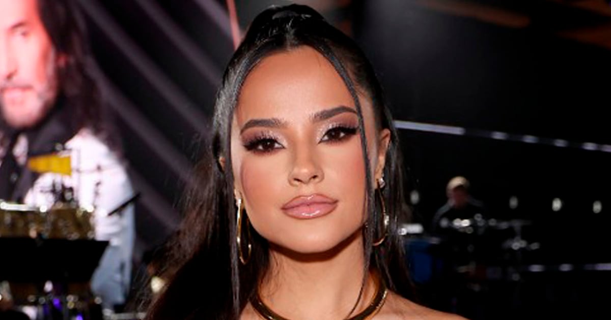Becky G estalla en lágrimas al ser reconocida por revista Forbes