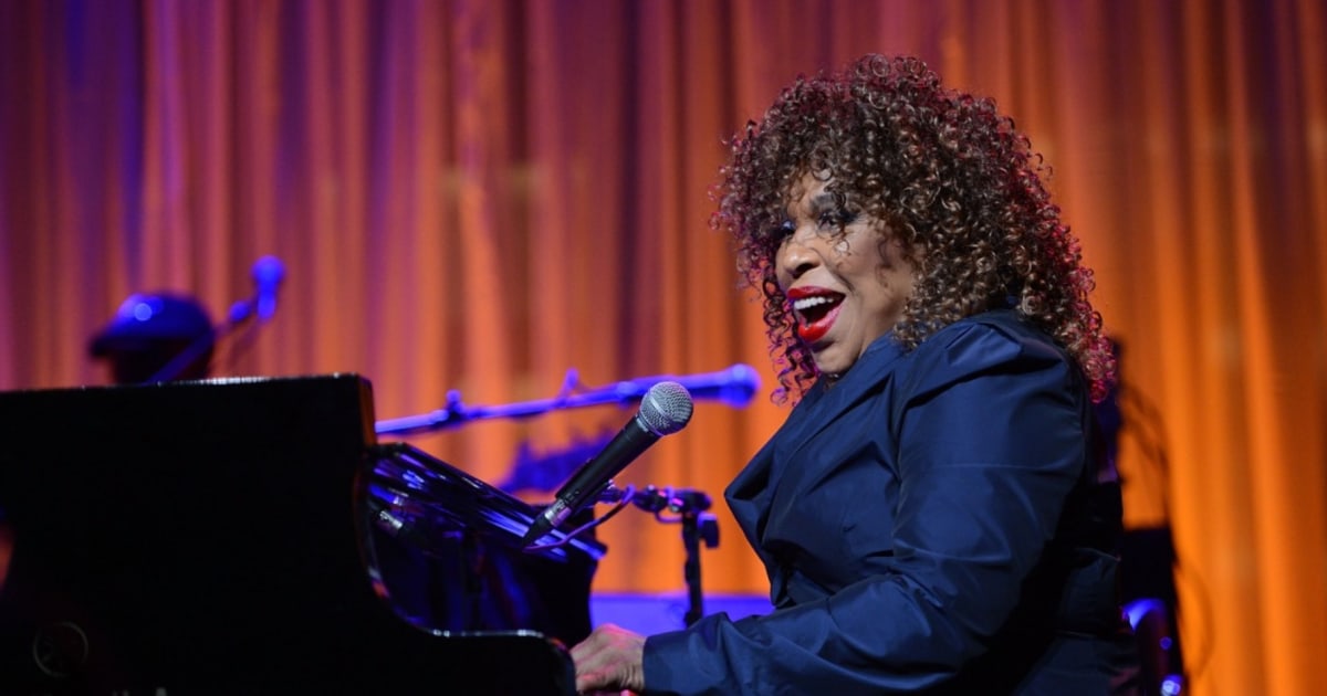 Roberta Flack no cantará jamás por esclerosis lateral amiotrófica