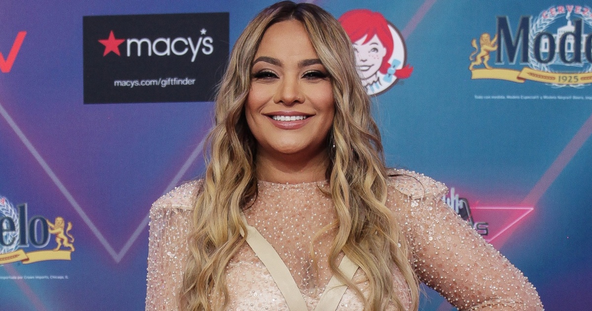 Mayeli Alonso le declara la guerra a Sandra Vidal con tremenda cachetada