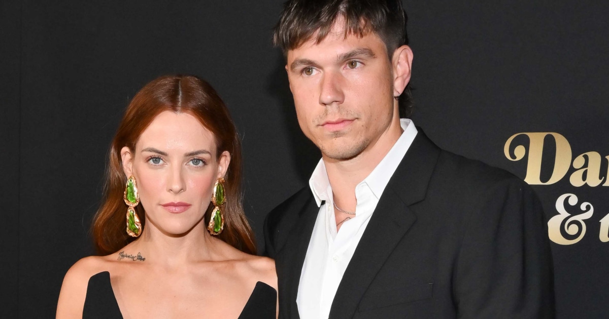 Riley Keough Reveals Husband Ben Smith-Petersen Is In ‘Daisy Jones ...