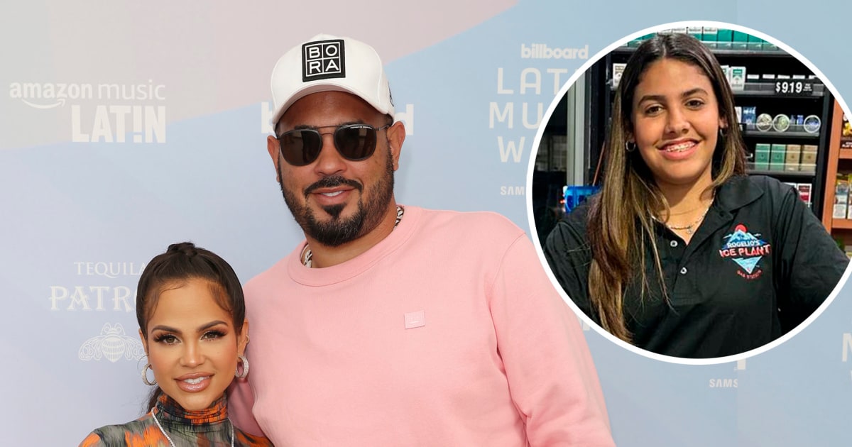 Raphy Pina pone a trabajar en una tienda a su hija mayor, Mía