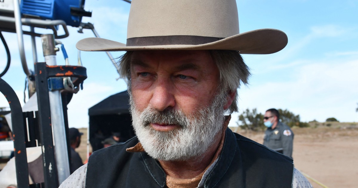Retiran los cargos criminales contra el actor Alec Baldwin por el ...