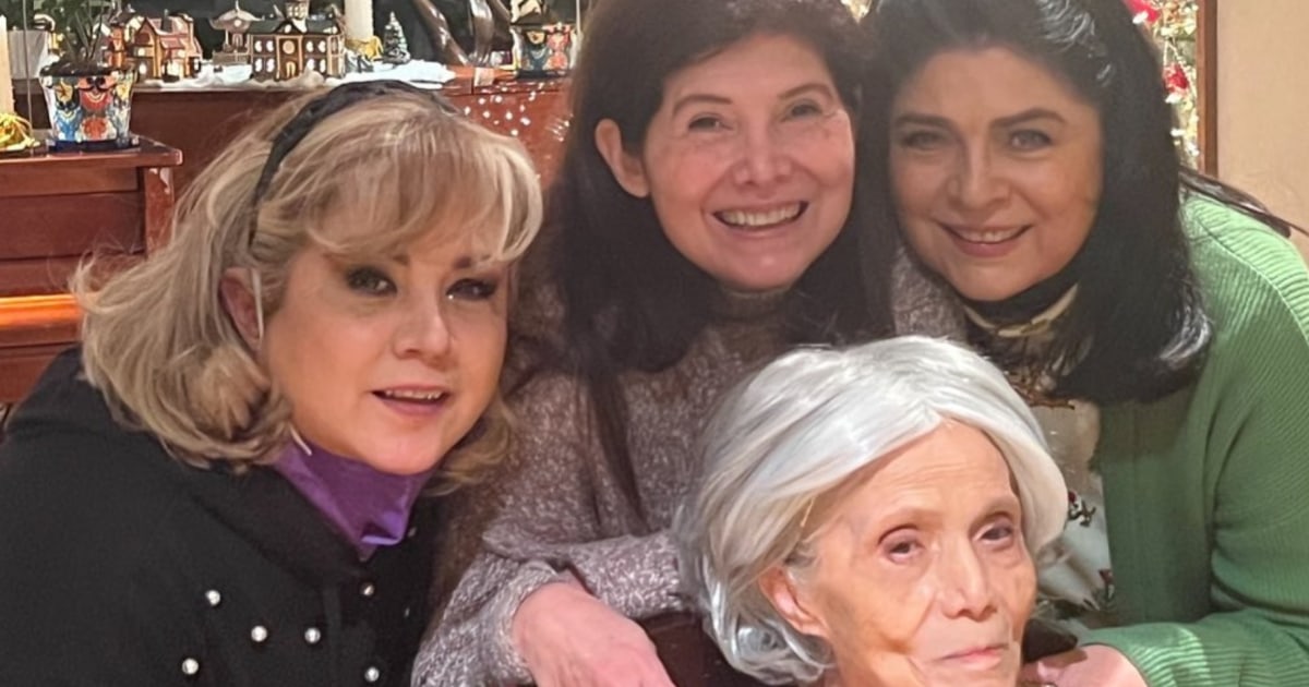 Victoria Ruffo ya tiene planes con las cenizas de su mamá