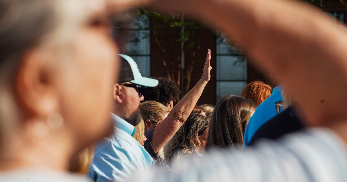 4 killed, 28 injured at 16-year-old's birthday party in Alabama, police say