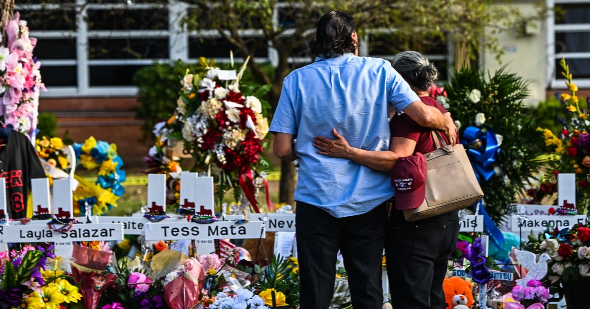Un gran jurado investigará la respuesta policial a la masacre escolar en Uvalde