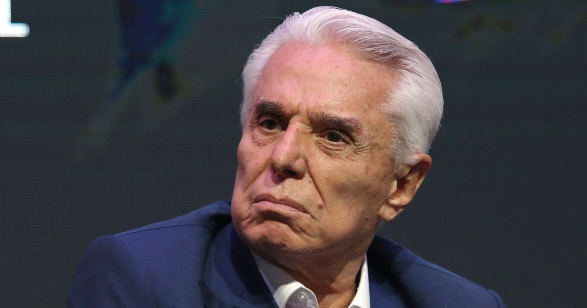 Enrique Guzmán es hospitalizado de emergencia y revela un "temor"