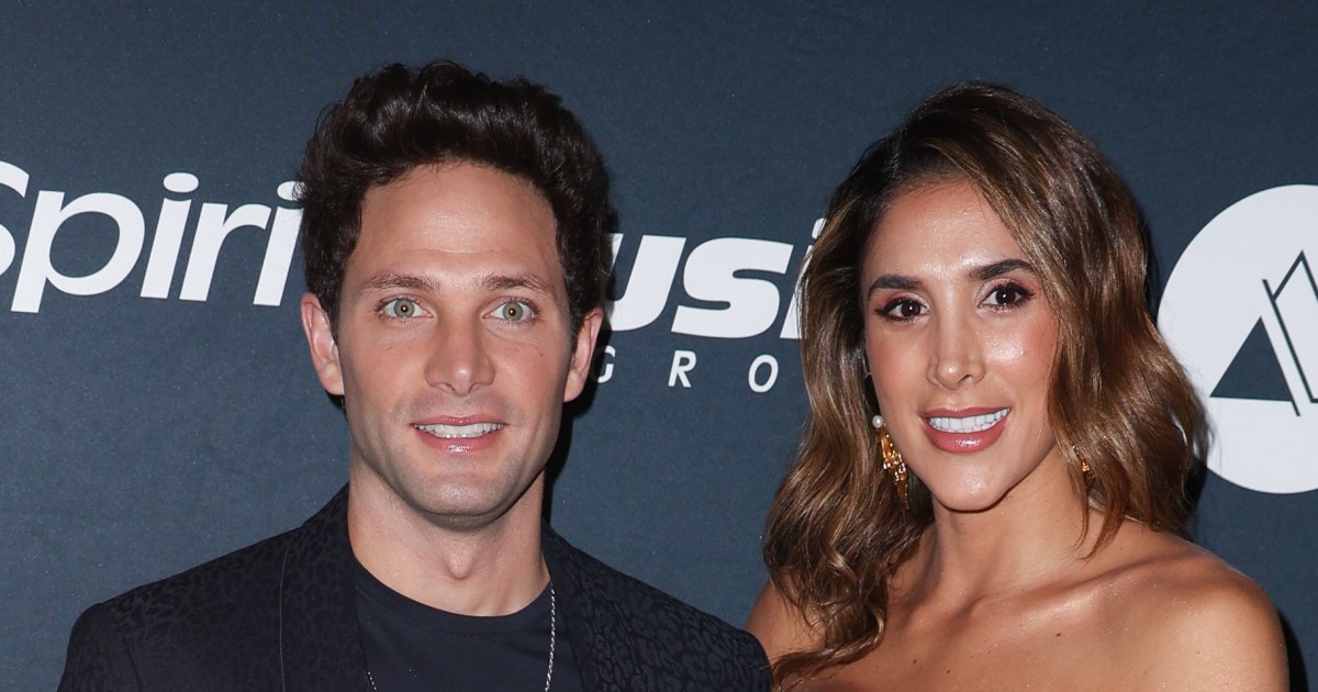 Daniela Ospina y Gabriel Coronel revelan nombre y sexo de su bebé