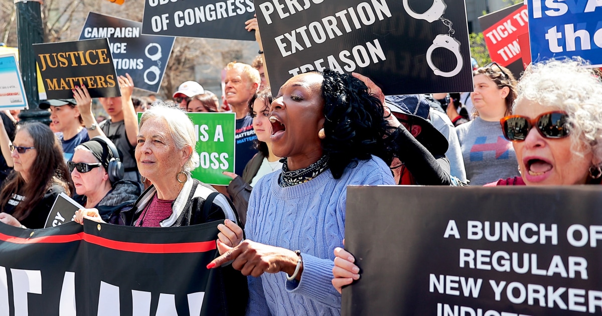 Anti-Trump group to spend $1.5 million against him in Iowa