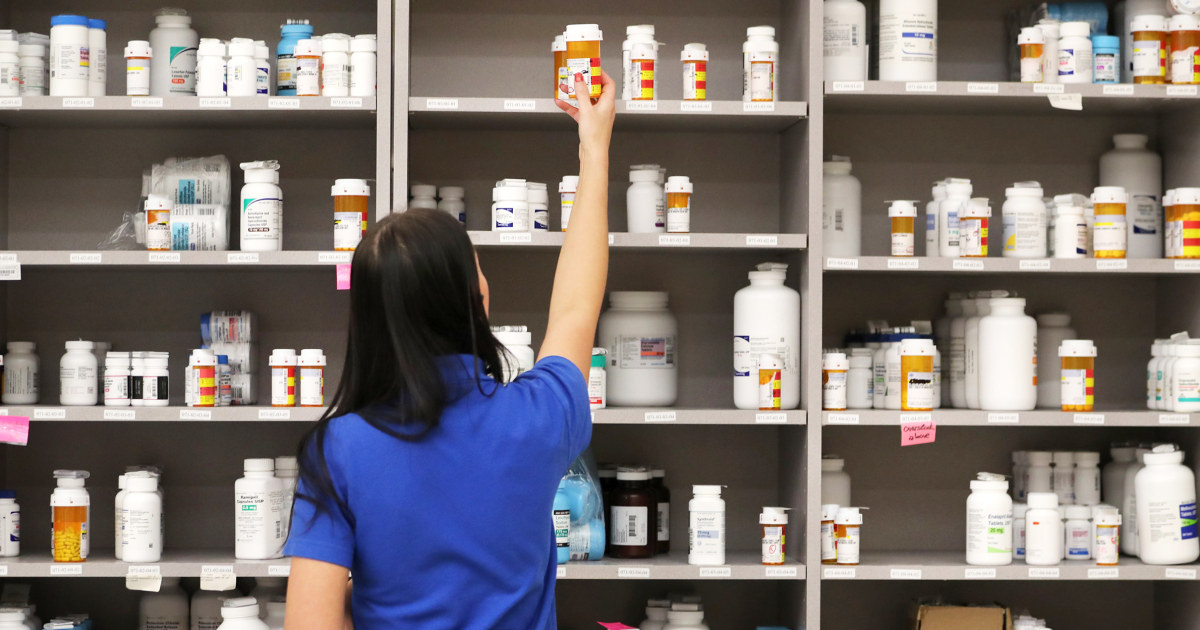 Berkeley Lovelace Jr. - Journalist Profile - Intelligent Relations