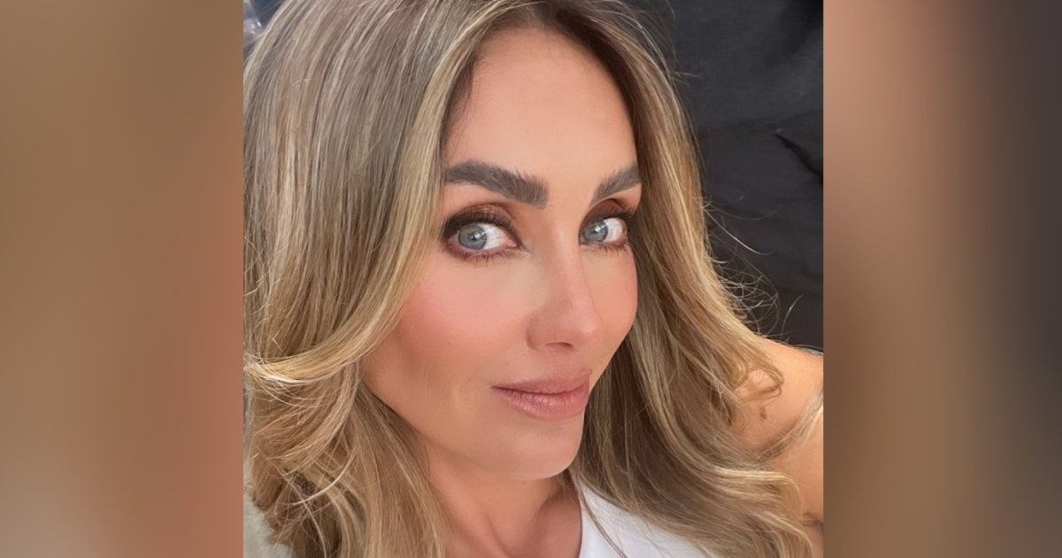 Anahí asegura que no escucha y revela si sigue en la gira de RBD