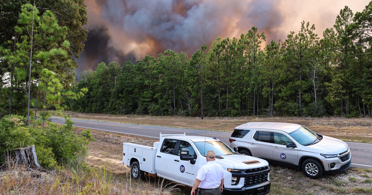 Tiger Island Fire: Wildfires are burning across Louisiana
