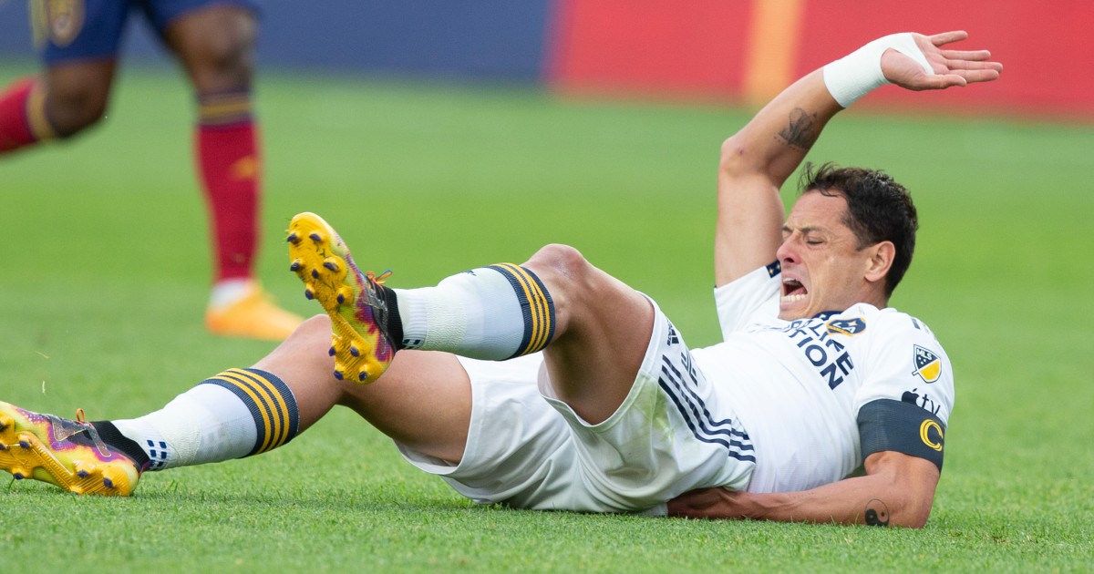 Se complica futuro de “Chicharito” Hernández en LA Galaxy