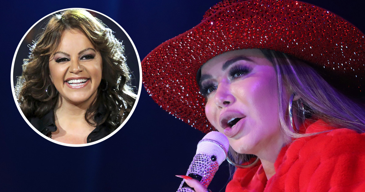 Chiquis canta ‘Paloma Negra’ a su mamá en la Arena Monterrey
