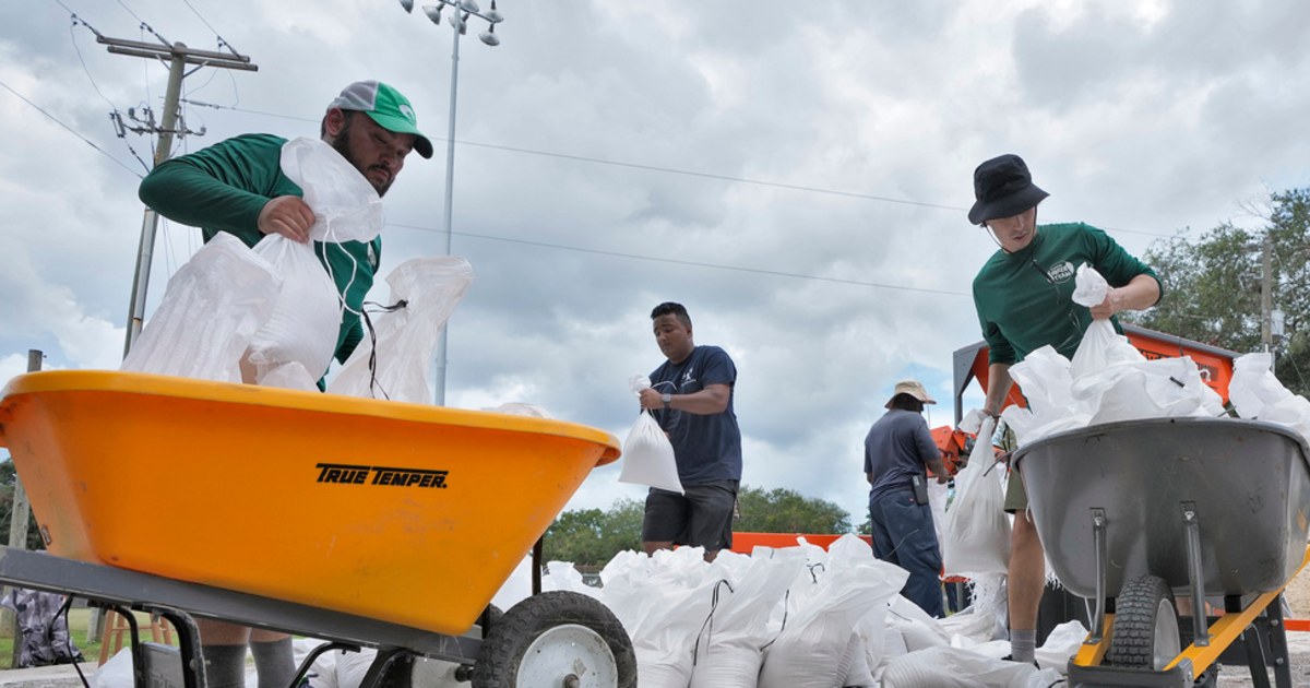 "Extremadamente peligroso": el huracán Idalia se fortalece con rapidez ...