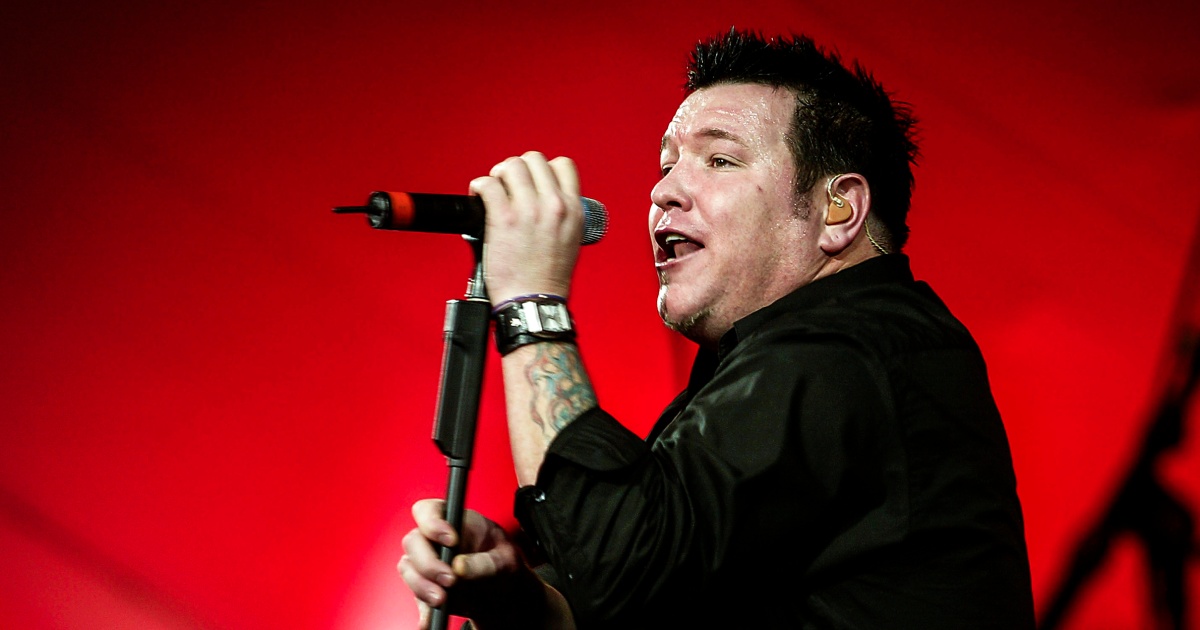 Smash Mouth singer Steve Harwell dies at 56 of acute liver failure