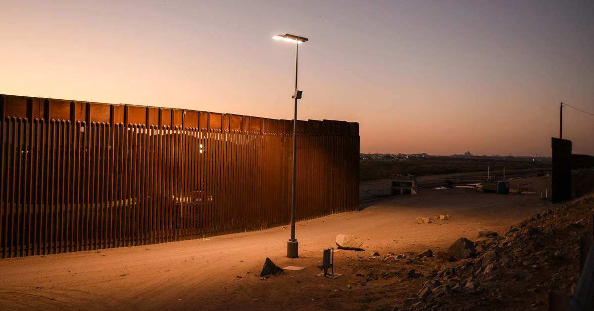 Mexico Border Fences Gaps