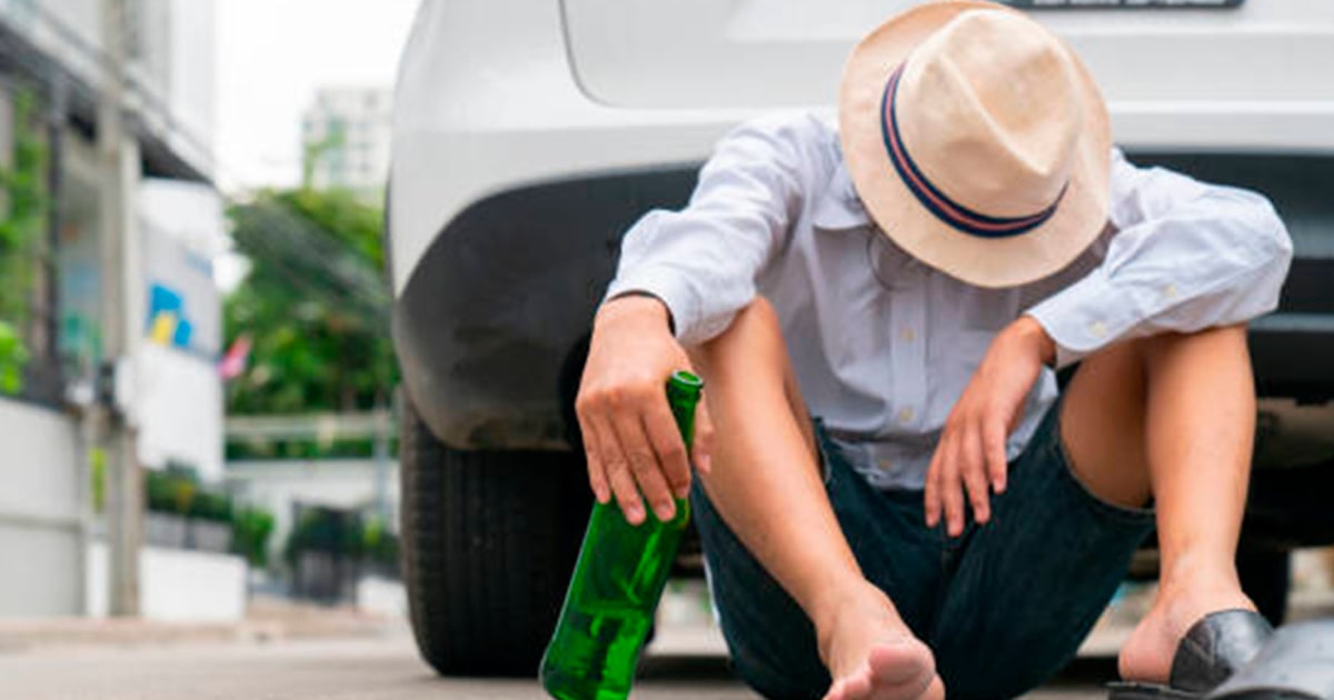 Caminar como borracho: Crean concurso para imitar a ebrios en Japón