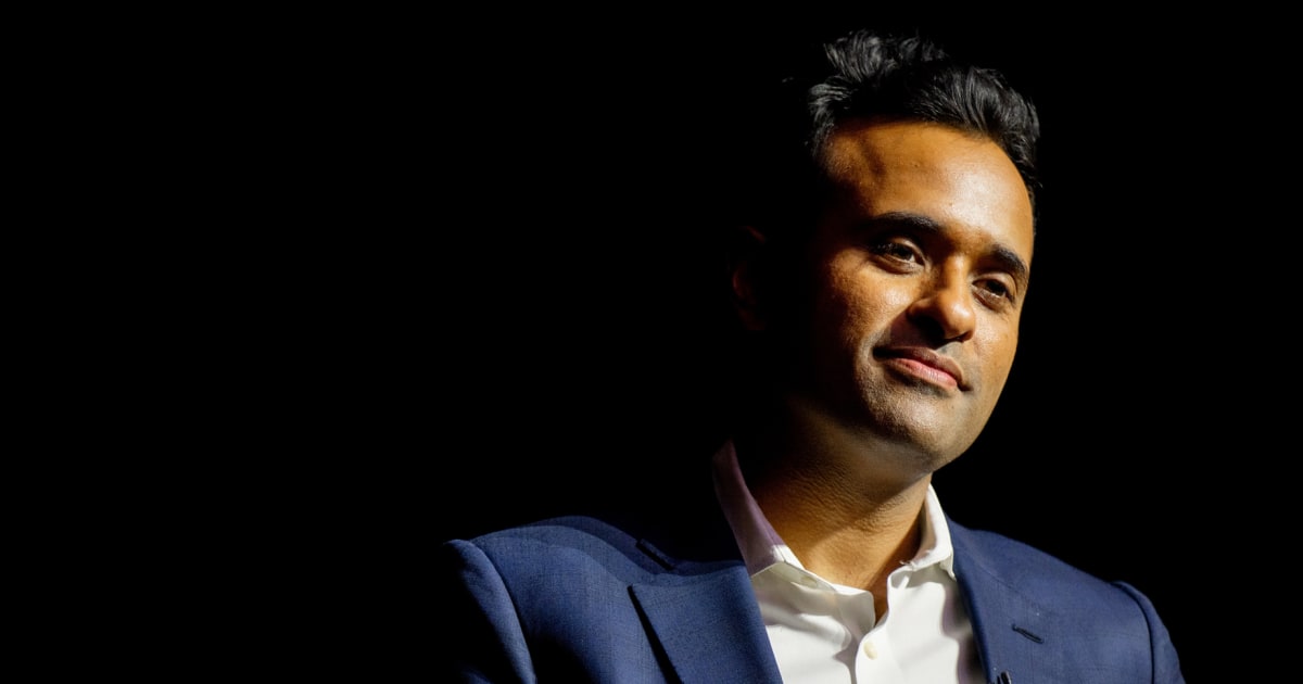 Vivek Ramaswamy sharpens criticism of GOP rivals — and the RNC