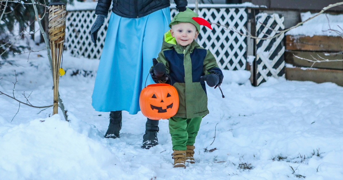 Snow storms and cold on tap for Halloween in parts of U.S.