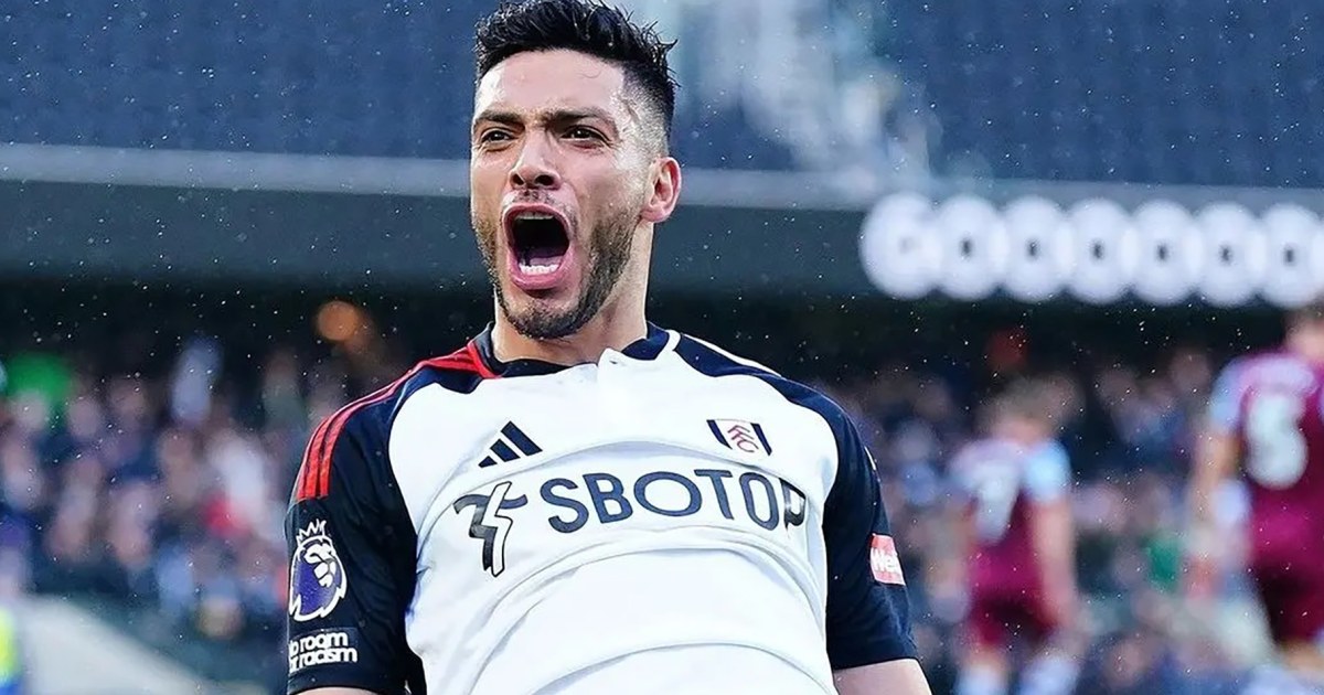 La transformación de Raúl Jiménez, “juega con una sonrisa”