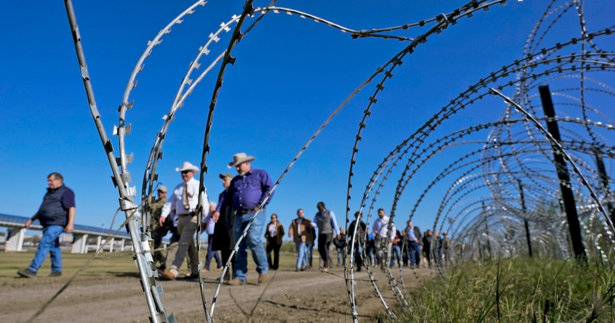 On border policy, White House appears to strike a nerve with GOP