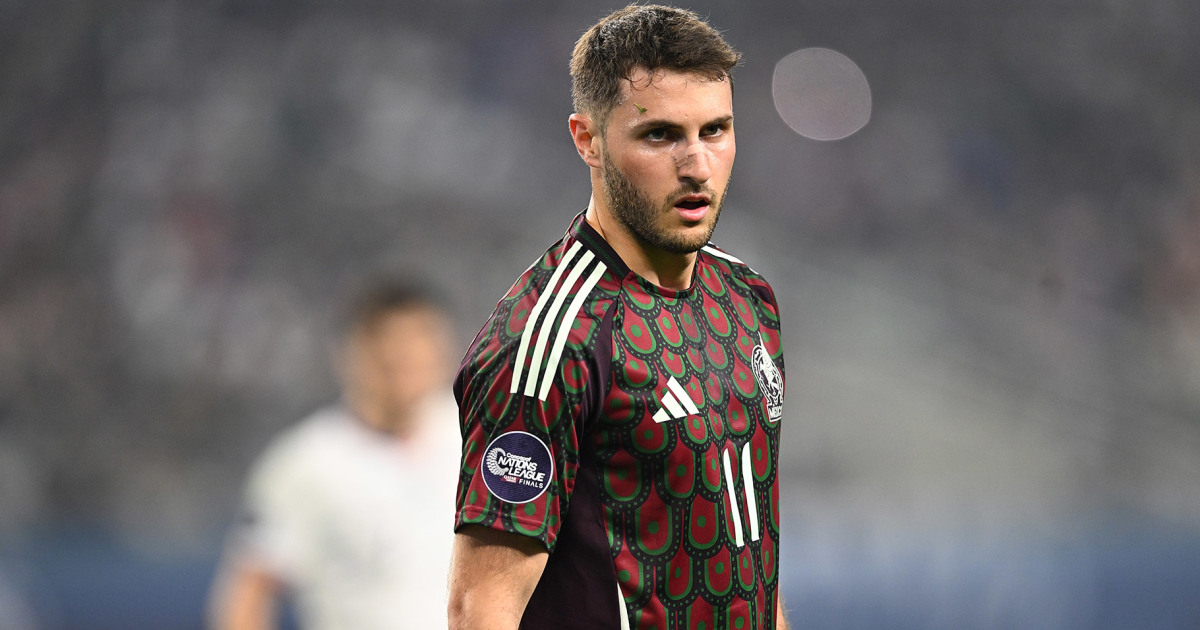 Santi Giménez y Alan Pulido revientan a la Liga MX